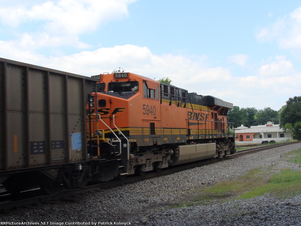 BNSF 5940